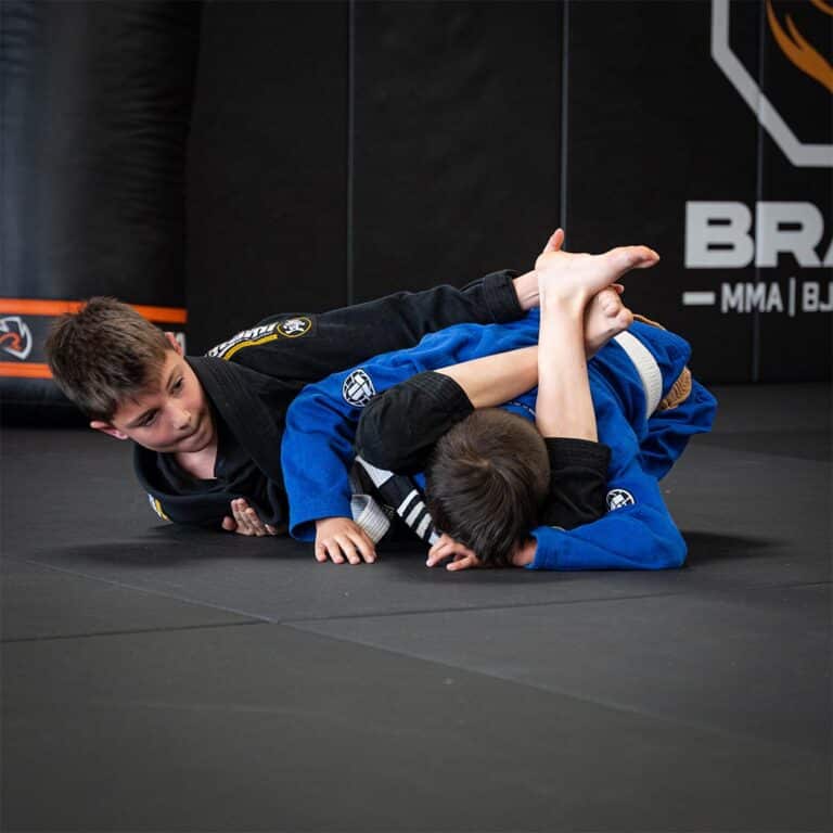 Home | Bravé MMA And Fitness